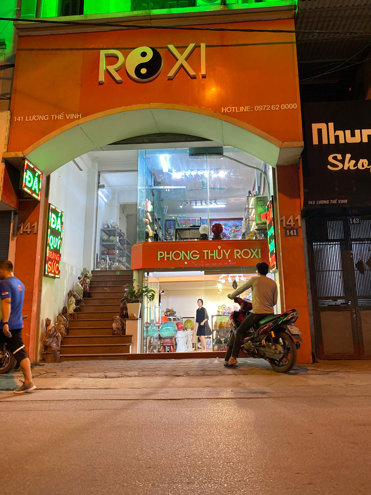 Cửa hàng đá phong thủy uy tín tại Hà Nội - Cửa hàng đá phong thủy ROXI